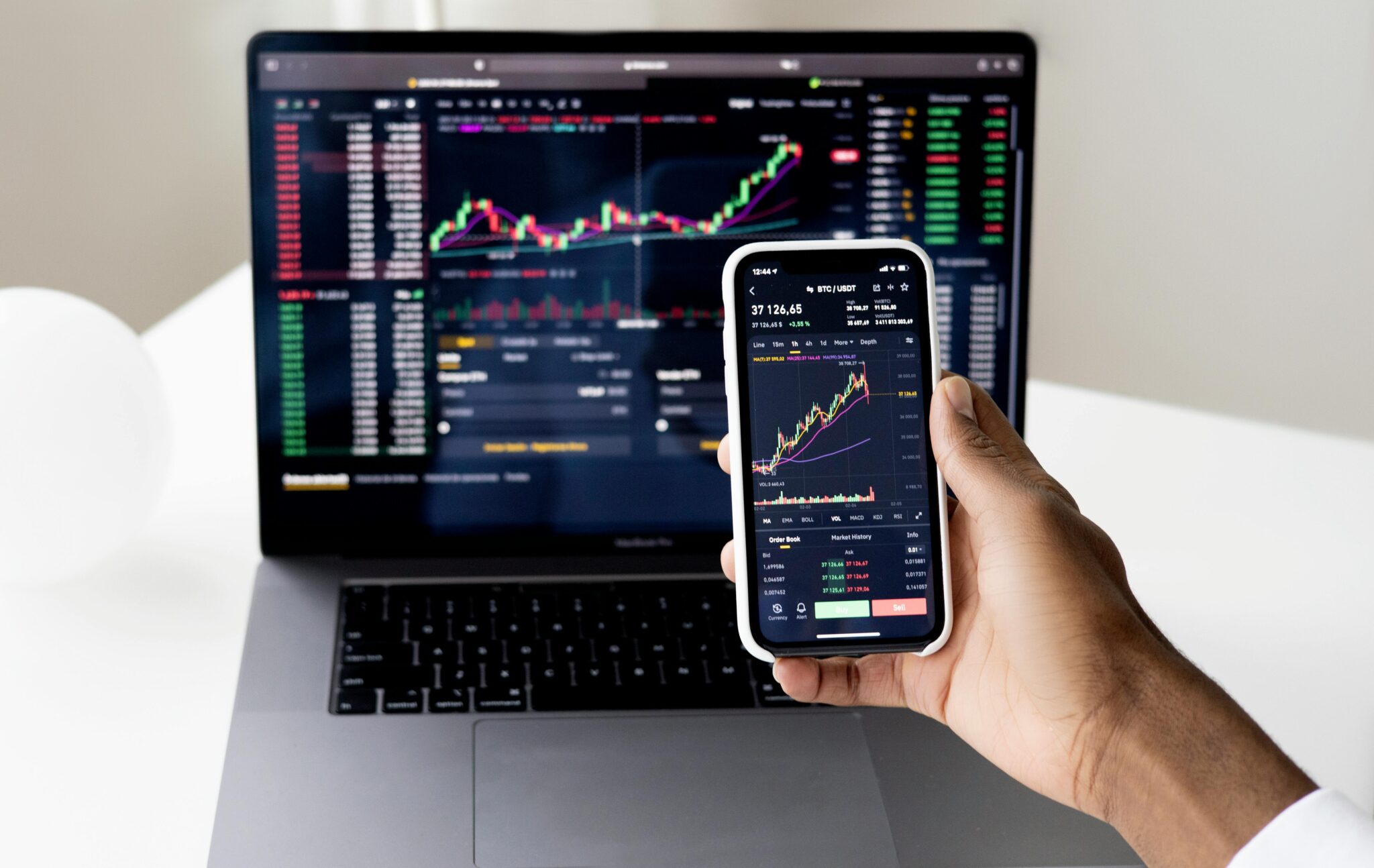DeepSeek AI Shockwave: How a Chinese Startup Wiped $600 Billion from ...
