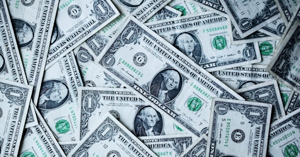 Money Market Funds Explained: How They Work and Real Risks - Equity ...
